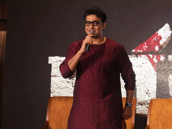 Dev: Byomkesh’s intellect and relentless pursuit of truth have always ...