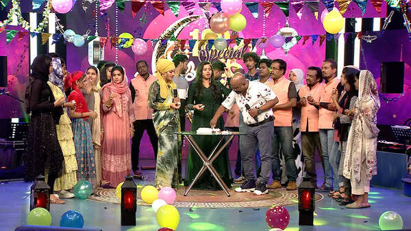 Patturumal completes 100 episodes - Times of India