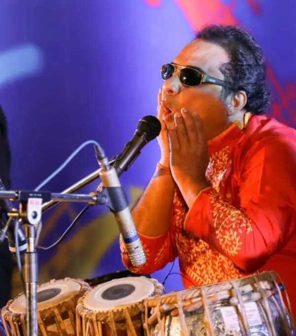 Percussionist Tanmoy Bose wows the audience with his performance