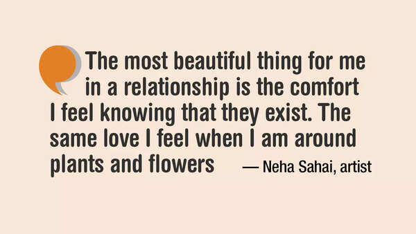 Add colours, uplift mood: Flower arrangements to beat monsoon blues ...