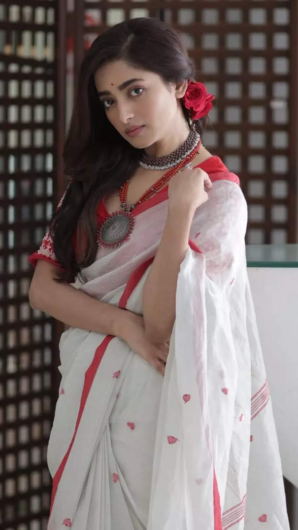 Om Sahani-Moumita Sarkar starrer ‘Love Biye Aajkaal’ inspires Imlie’s ...