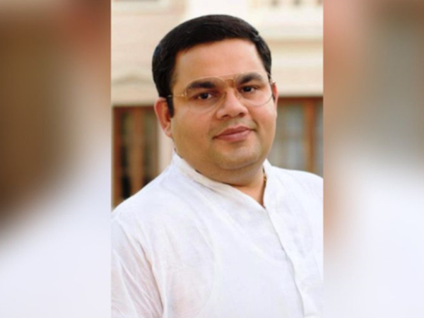 Prominent Supreme Court Lawyer, Dr. Kislay Panday, Advocates for ...