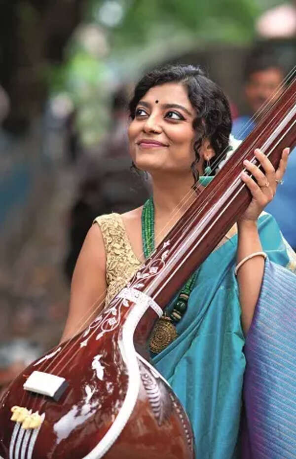 Social media has democratised music: Paushali - Times of India