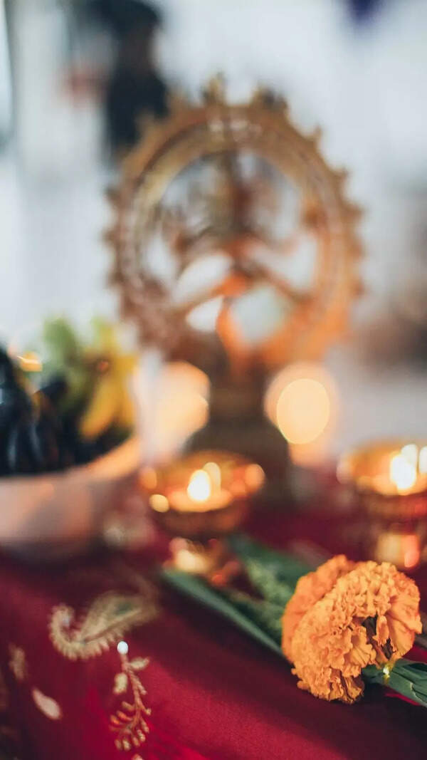 Amavasya: Bhadrapada Amavasya 2023: Date, Time, Rituals and ...