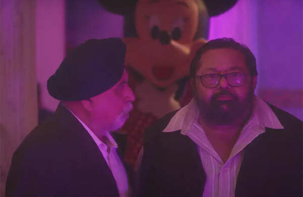 The Comedian Movie Review: A fair homage to Satish Kaushik's talent