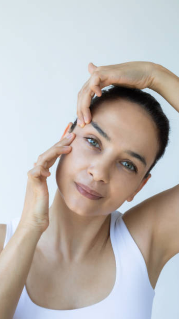 Optical Illusion: Space optical illusion: Find a musical note hiding in ...