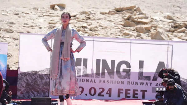 Ladakh hosts world's highest fashion show | - Times of India