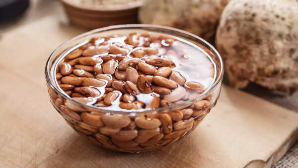 Dry Fruits: 5 popular dry fruits and the right way to eat them ...