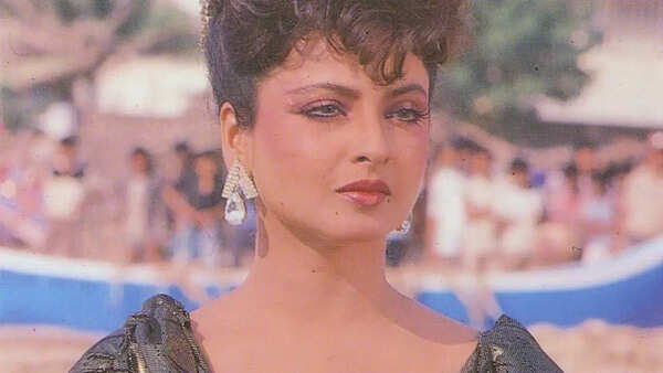 ETimes Decoded: Celebrating Rekha's timeless style with her most iconic characters | Hindi Movie ...