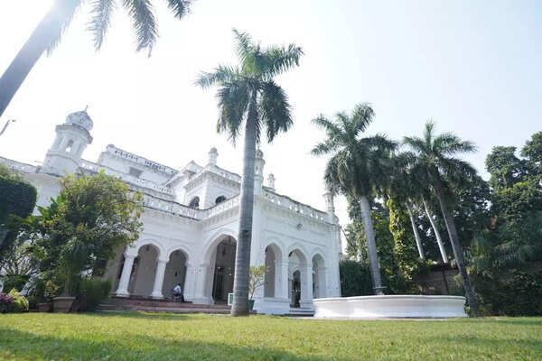 A FOR AWADH...READY RECKONER: TOI Brings To You The A To Z Of Lucknow ...