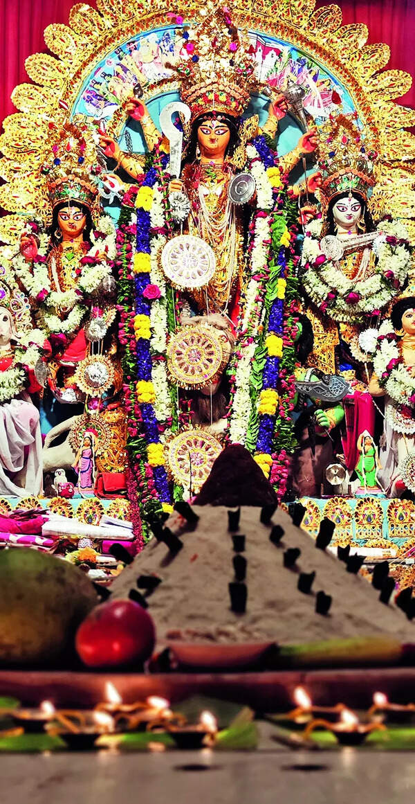 A look at the unique barir pujos of Kolkata - Times of India