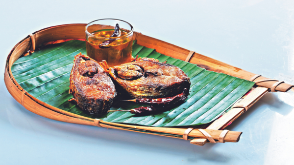 Feast on scrumptious bhog this Durga Puja - Times of India