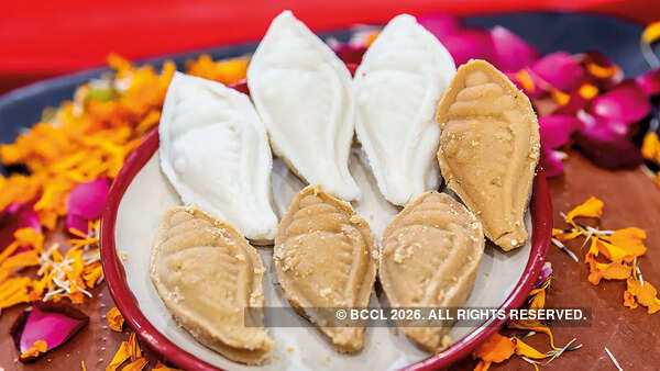 Traditional to fusion, Bengali mishtis thrill NCR’s foodies - Times of ...