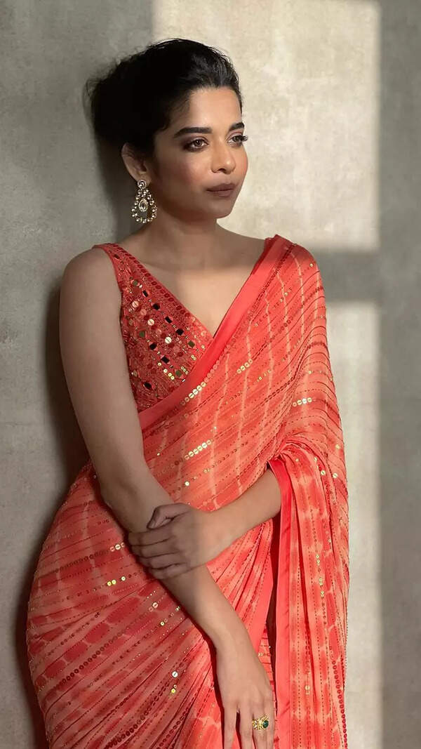 It's sad Mukesh Ambani lives in such opulence: Ratan Tata | India News ...