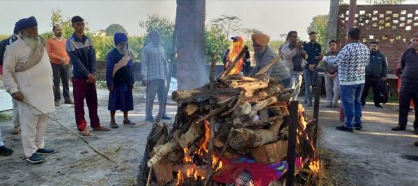 Punjab woman's death in London: Mehak Sharma's body returns home for ...