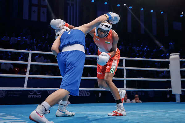 Choosing ring over hockey field, Simdega girl Amisha aims for place in ...