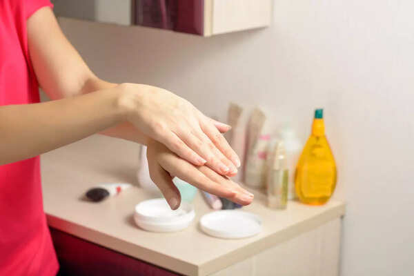 Hand Care Tips: How to build a hand care routine for soft, smooth hands ...
