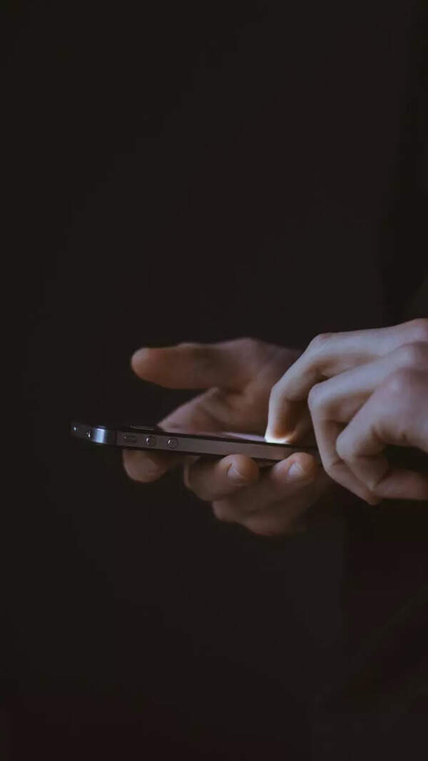 Uwb: Explained: What is Ultra Wideband and how it works on iPhone ...