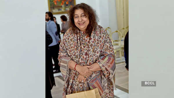 How handloom became a talking point at fashion summit in Moscow ...