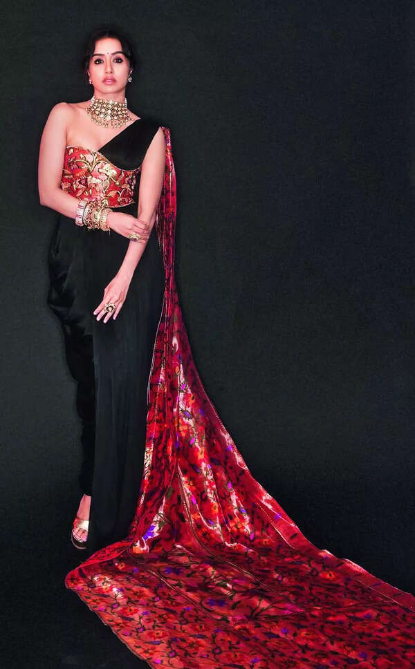 Adding drama to the drape: The sari gets a twist by Bollywood beauties ...