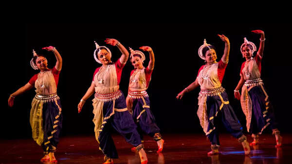 Nritya Milan Dance Festival: A fusion of tradition and innovation ...