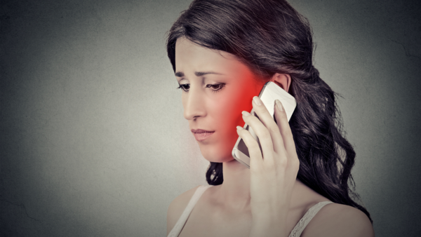Hearing Disorder: Mobile addiction may be affecting your hearing ...