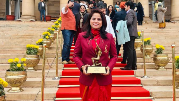 Arjuna awardee Pinki: Students autograph lete hain ab school mein | Off ...