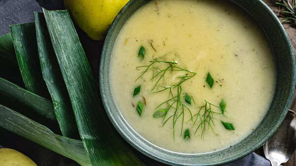 What is Leek? Discover its Health Benefits and Ways to Incorporate it ...