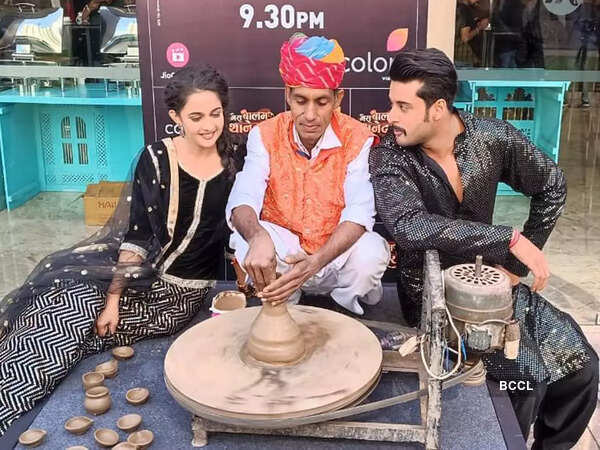 Cast of the TV show ‘Mera Balam Thanedaar’ bring romance to the Pink City Jaipur | Events Movie ...