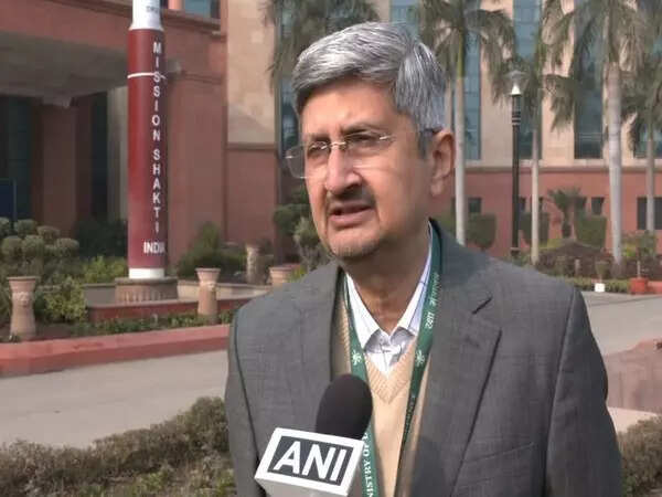 Pune: Arms exhibition held as part of Azadi Ka Amrit Mahotsav celebrations