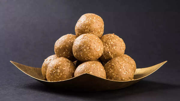 Significance of Tilkut in Sakat Chauth Celebrations | - Times of India