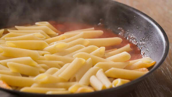 How to Reheat Leftover Pasta or Noodles | Best Methods | - Times of India