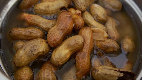 Benefits of Adding Boiled Groundnut to Your Daily Diet | - The Times of ...