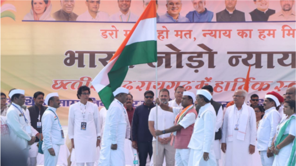 PM Modi not born into OBC family, belongs to general caste: Rahul ...