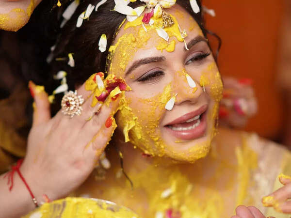 Punjabi Actress Mandy Takhar Marries Shekhar Kaushal | Sikh and Hindu ...