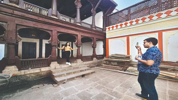 Explore Pune’s history with a heritage walk | - Times of India