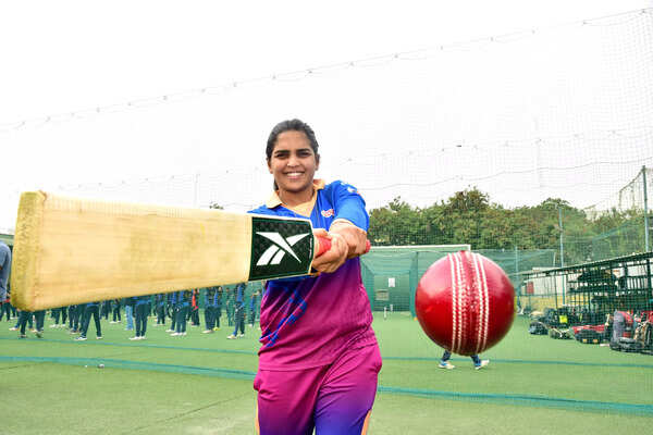 Cricketer Veda Krishnamurthy: Career, Pandemic, and Love for Kannada ...