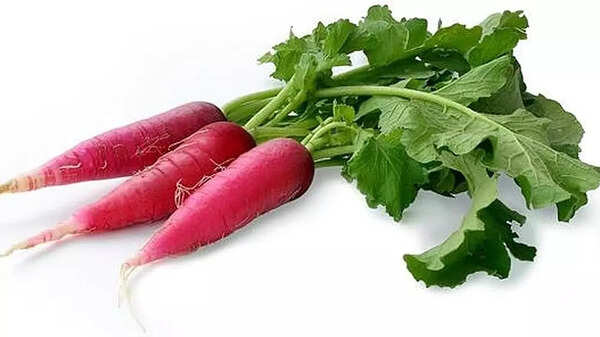Pink Radish vs White Radish: Similarities, Differences, and Culinary ...