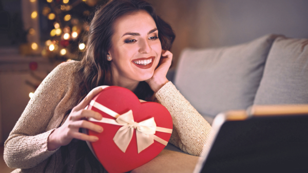 Bridge the gap with these LDR date ideas | - The Times of India