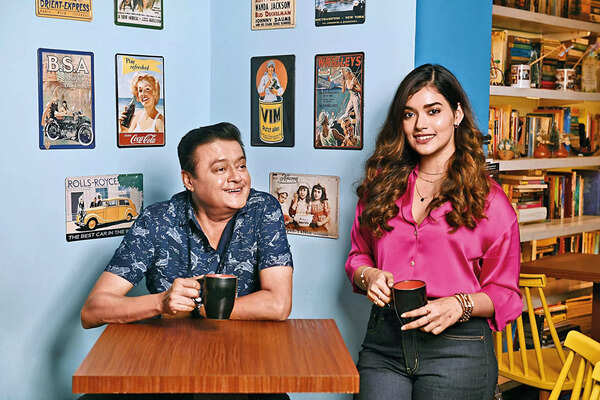 Directors will judge Hiya’s talent, not me: Saswata Chatterjee - Times ...