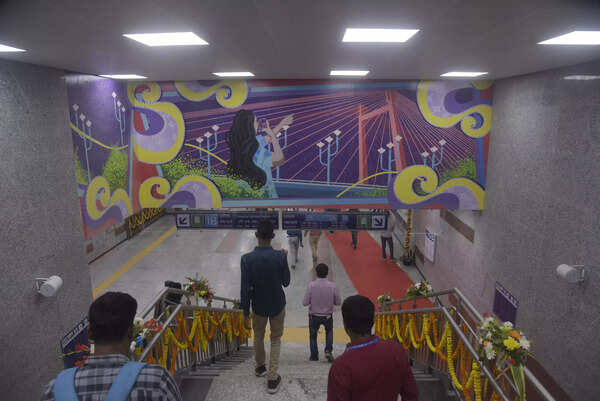 A look at the newly inaugurated Esplanade-Howrah metro corridor - Times ...