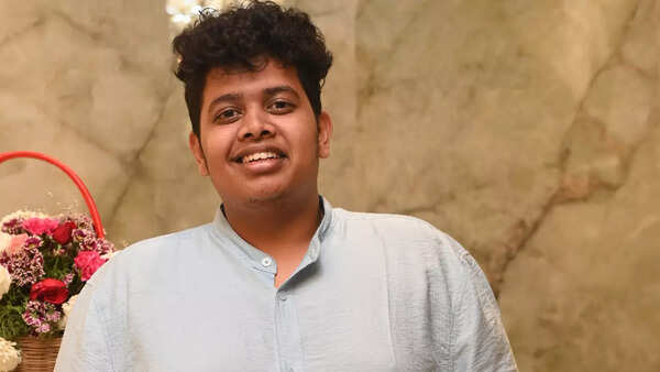 Food vlogger Irfan attended the launch of Samco Restaurant at Mogappair ...