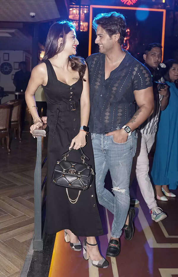 Arindam Sil’s birthday bash was a starry affair | Bengali Movie News - Times of India