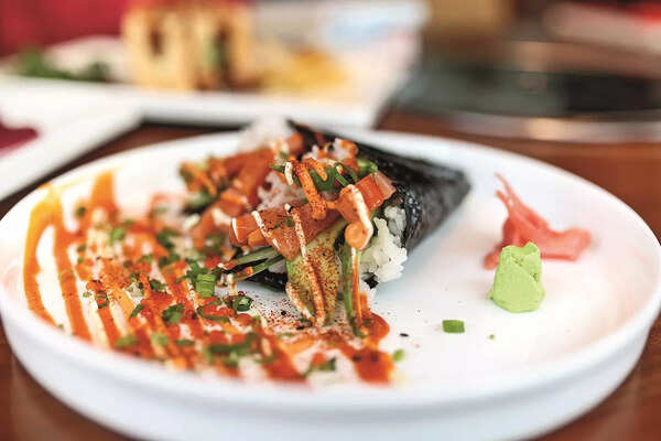 Is sushi the new samosa in kolkata? - Times of India