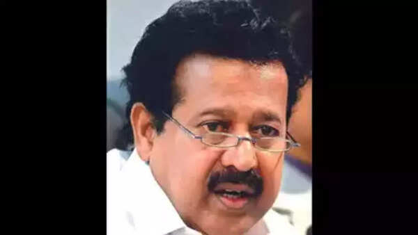 TN Governor RN Ravi holds conversation with Civil service aspirants in ...