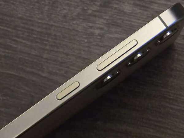 Samsung Galaxy S24 review: The AI-powered compact flagship done right ...