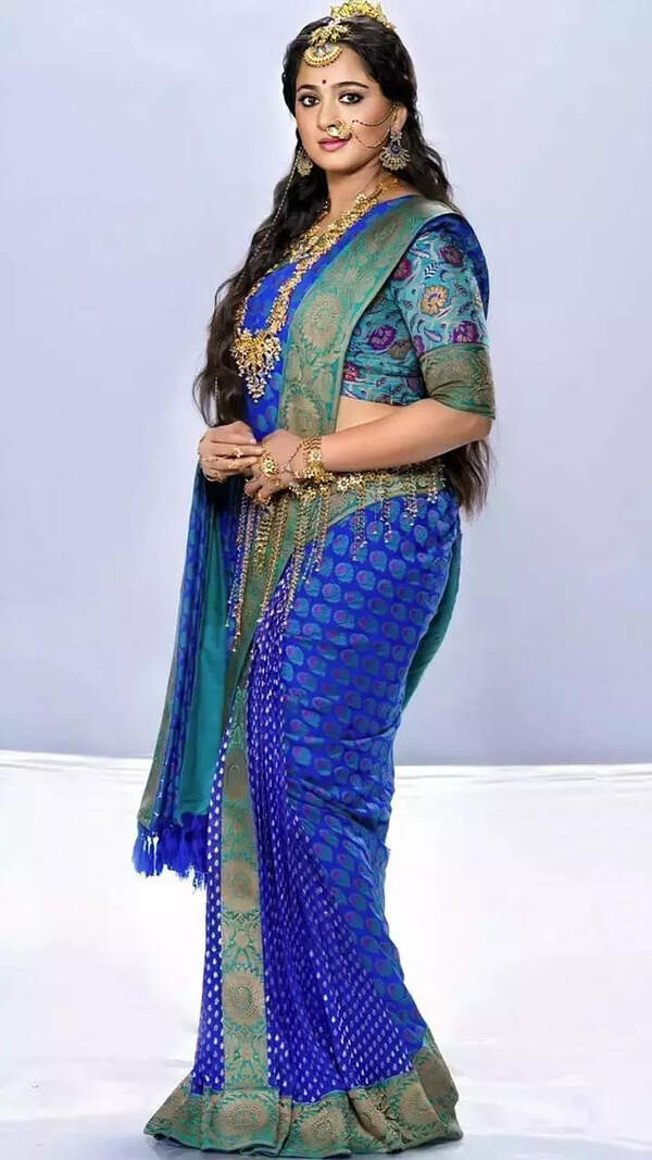Anushka Shetty Photos | Anushka Shetty Images | Anushka Shetty Pictures ...