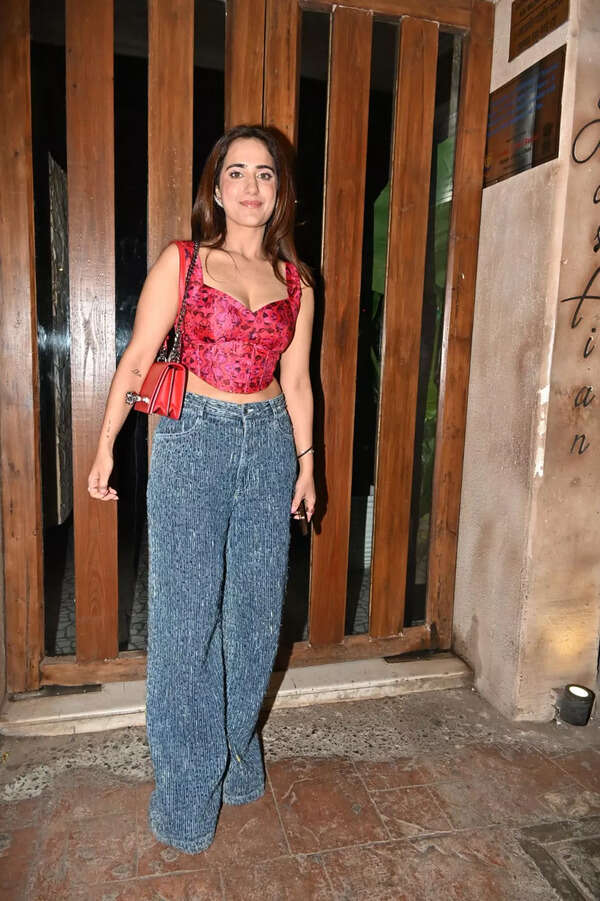 Jacqueline Fernandez, Rhea Chakraborty, Arjun Rampal, Gabriella ...