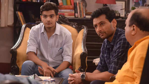 Sandip Ray unveils the first look of ‘Nayan Rahasya’, film to release ...