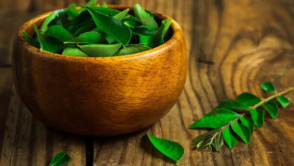 Curry Leaves Benefits: 7 benefits of adding curry leaves to detox water ...